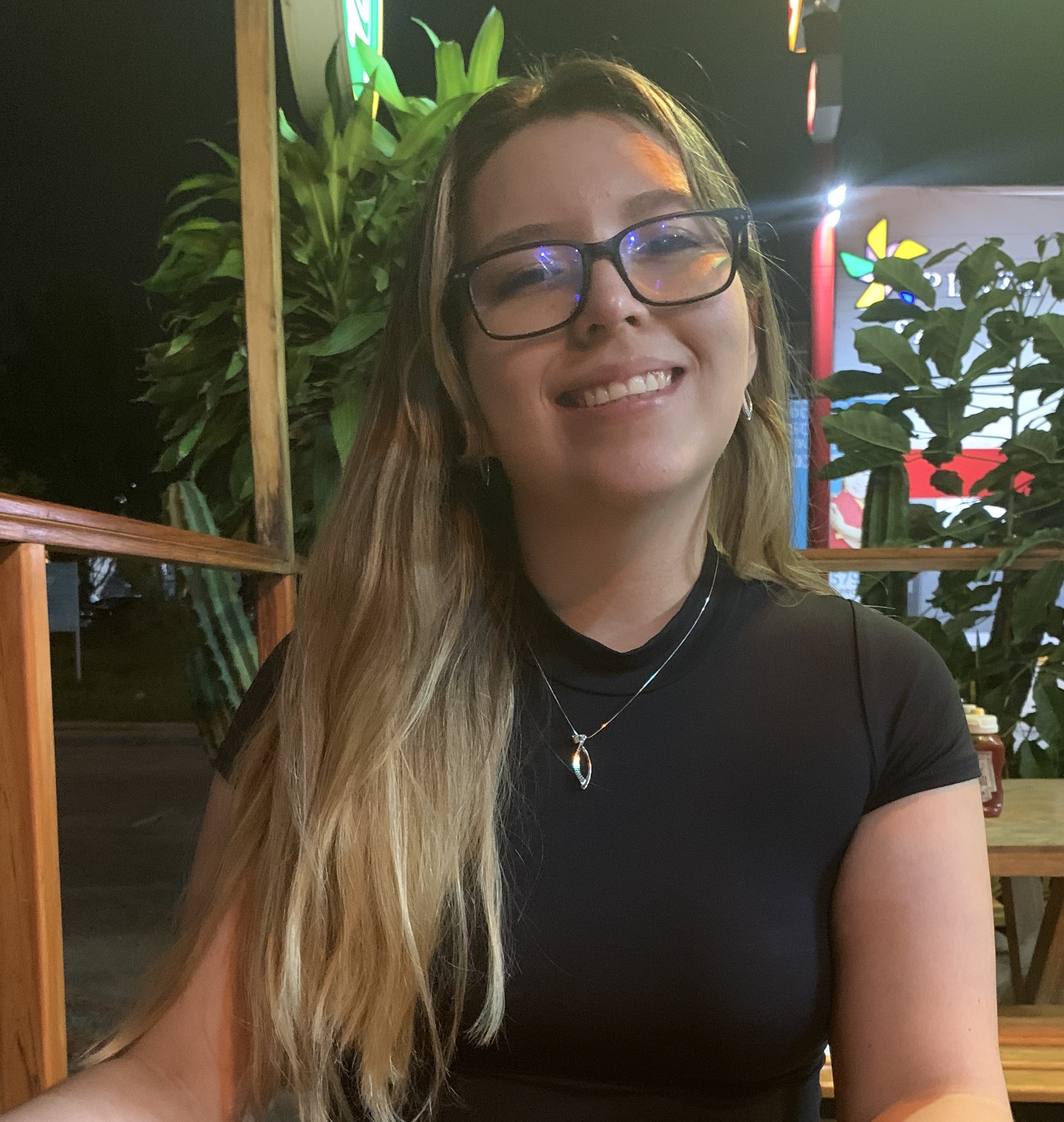 Andrea Tejeda : Home