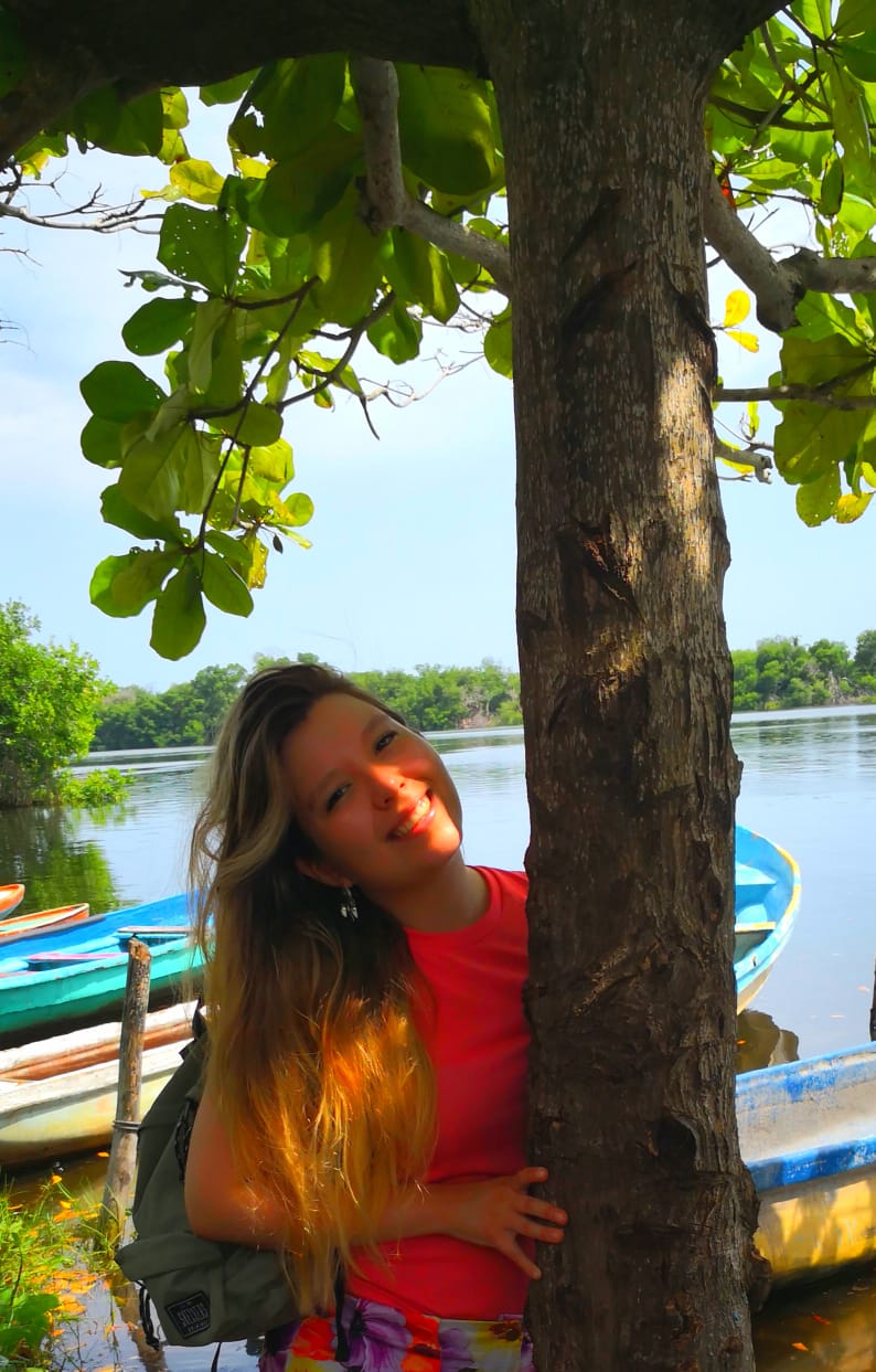 Andrea Tejeda : Home